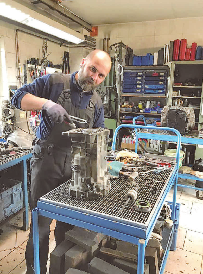 Borna-Gestewitz:Kfz-Service/Oldtimer Reparatur/Ölwechsel - Leipziger ...