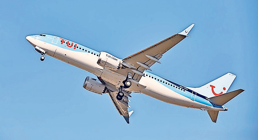 50 Jahre TUI fly - die Airline mit dem Lächeln feiert runden Geburtstag ...
