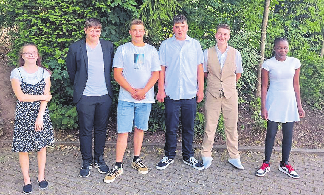 Mittelpunktschule Hohe Rhön: Den Schulabschluss in der Tasche ...