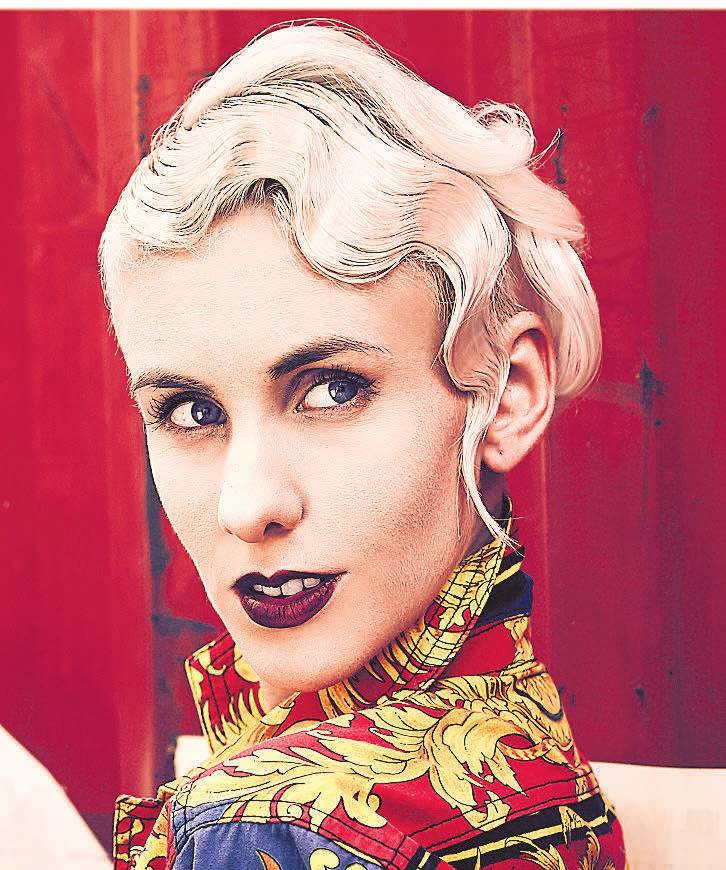 Lachmesse Gala mit Lisa Eckhart, Luise Kinseher, Jörg Knör, Jess ...