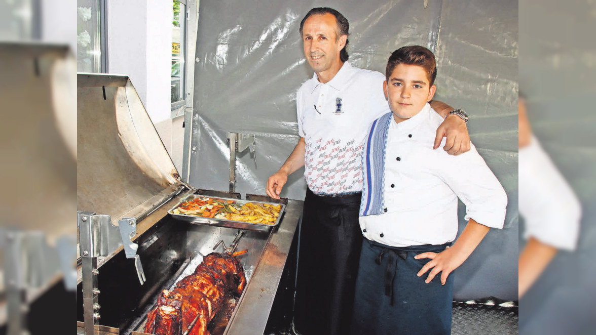 Griechisches Restaurant Eliniko Hannover/Lamm am Spieß - Hannoversche ...